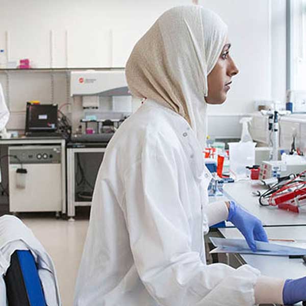 Supervisors | Postgraduate Research | Biology, Medicine and Health | University of Manchester